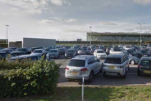 Stansted Official Short Stay Green Multi-Storey → Save up to 60%