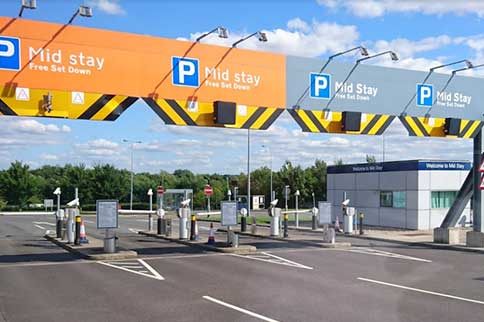 Stansted Official Mid Stay → Save up to 60%